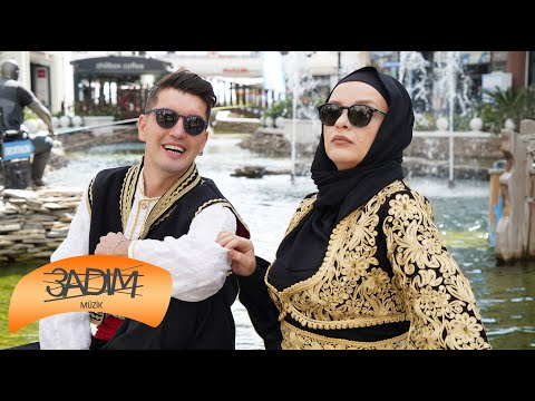Selviye İnci & Yusuf Emin - Bizim Evin Hallari ( Official Video )