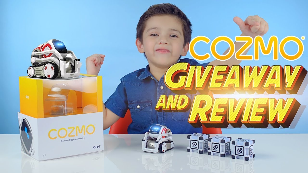 COZMO GIVEAWAY AND REVIEW! MEET THE FRIENDLIEST ROBOT - YouTube
