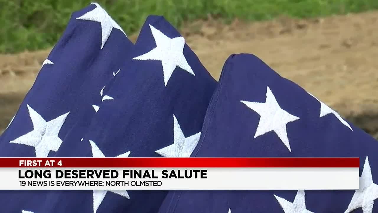 Three veterans get long deserved final salute in North Olmsted - YouTube
