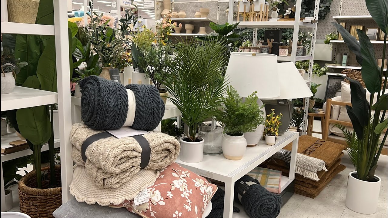 BRAND NEW TARGET WALKTHROUGH COME BROWSE WITH ME | VIRTUAL SHOPPING ...