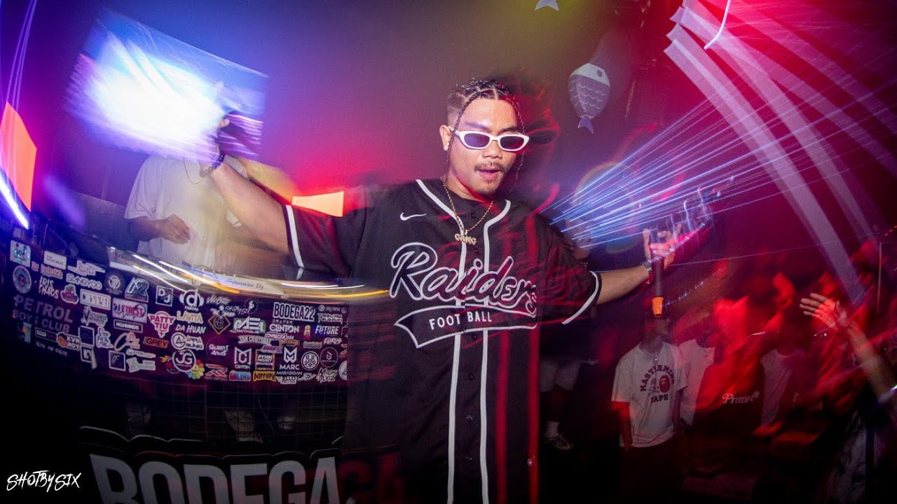 A day in a Life with MC HARSH at BODEGA22 - YouTube