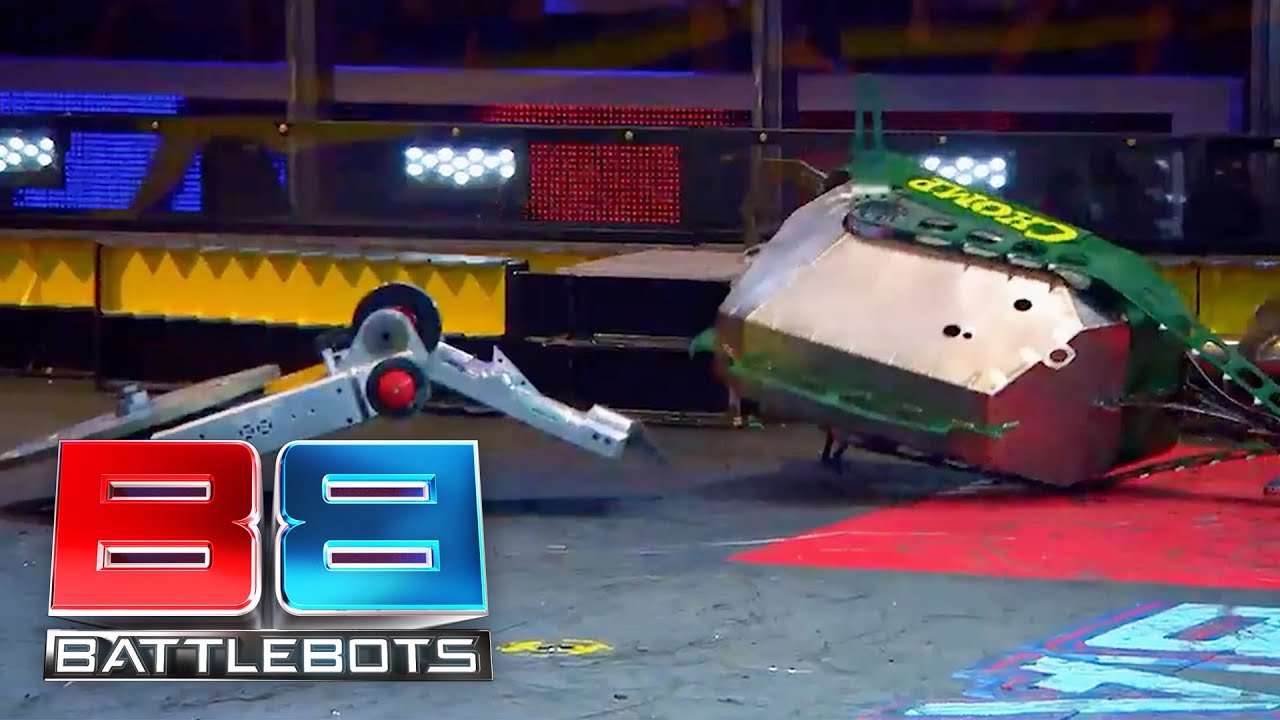 CHOMP vs DISCO INFERNO | Season 2 | BattleBots Throwback Fights - YouTube