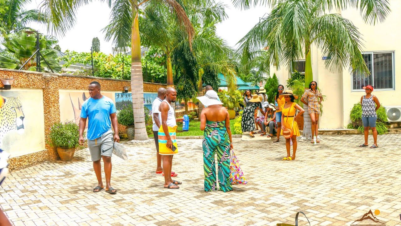 WASINI DOLPHIN TOUR DIANI KENYA @JOYINASAFARIS #kenya #tourism # ...