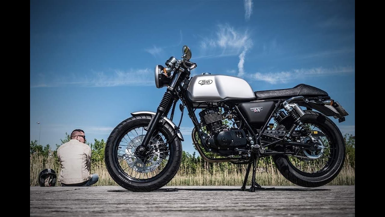 Mash Cafe Racer 125 - YouTube