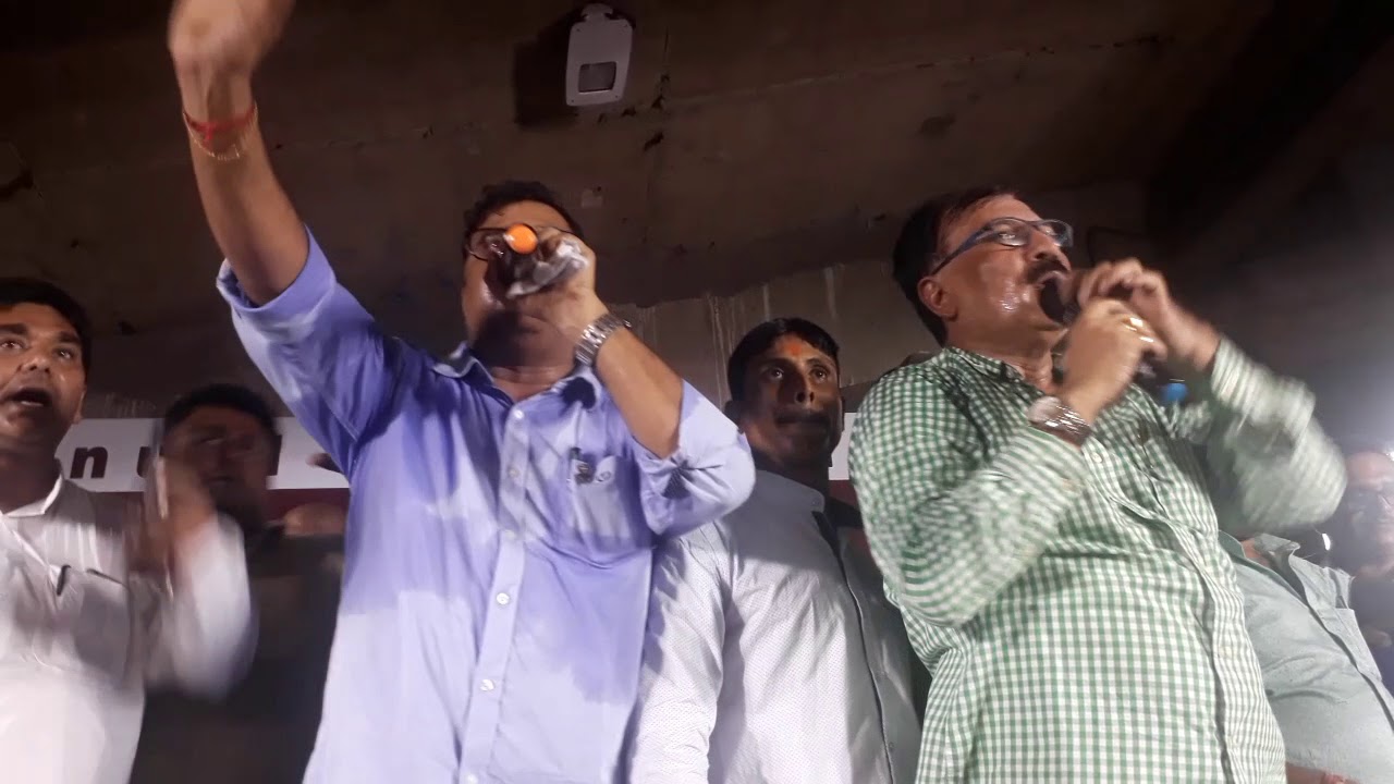 MP Prasun Banerjee stands by Tutu Bose as Mohun Bagan AC - YouTube