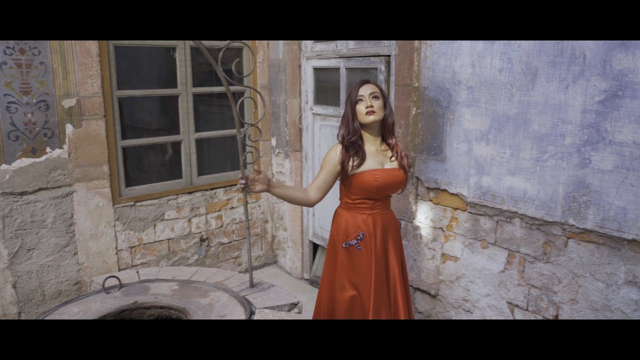 Nos faltaba tanto - Diane Torres (VIDEO OFICIAL) - YouTube