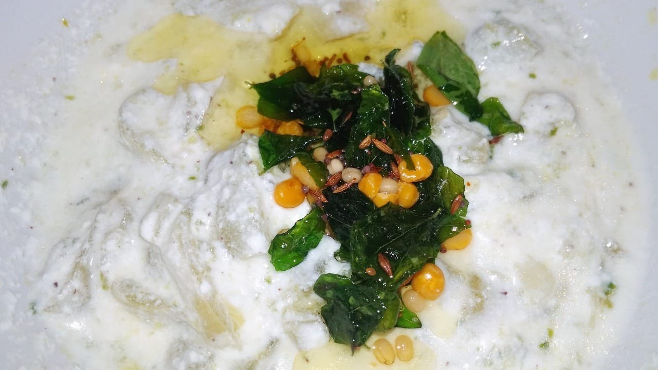 Potlakaya (snakegourd) perugu pachadi | snakegourd raita | raita ...