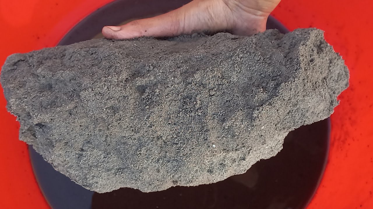Pure Charcoal Chunks crumbling and dipping in water || super soft ...