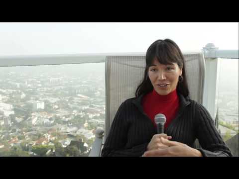 Elizabeth Liang Interview: Law & Order, Ojala, El Compromiso & Alien ...