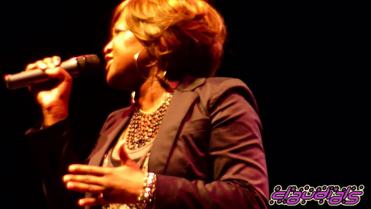 Brent Jones & TP Mobb LIVE Oristano 23/12/2010 - Concerto Gospel ...