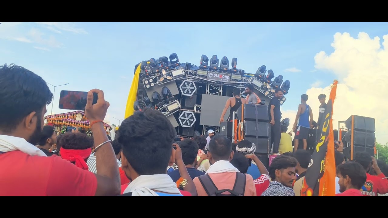 Dj baba testing from kavar yatra - YouTube