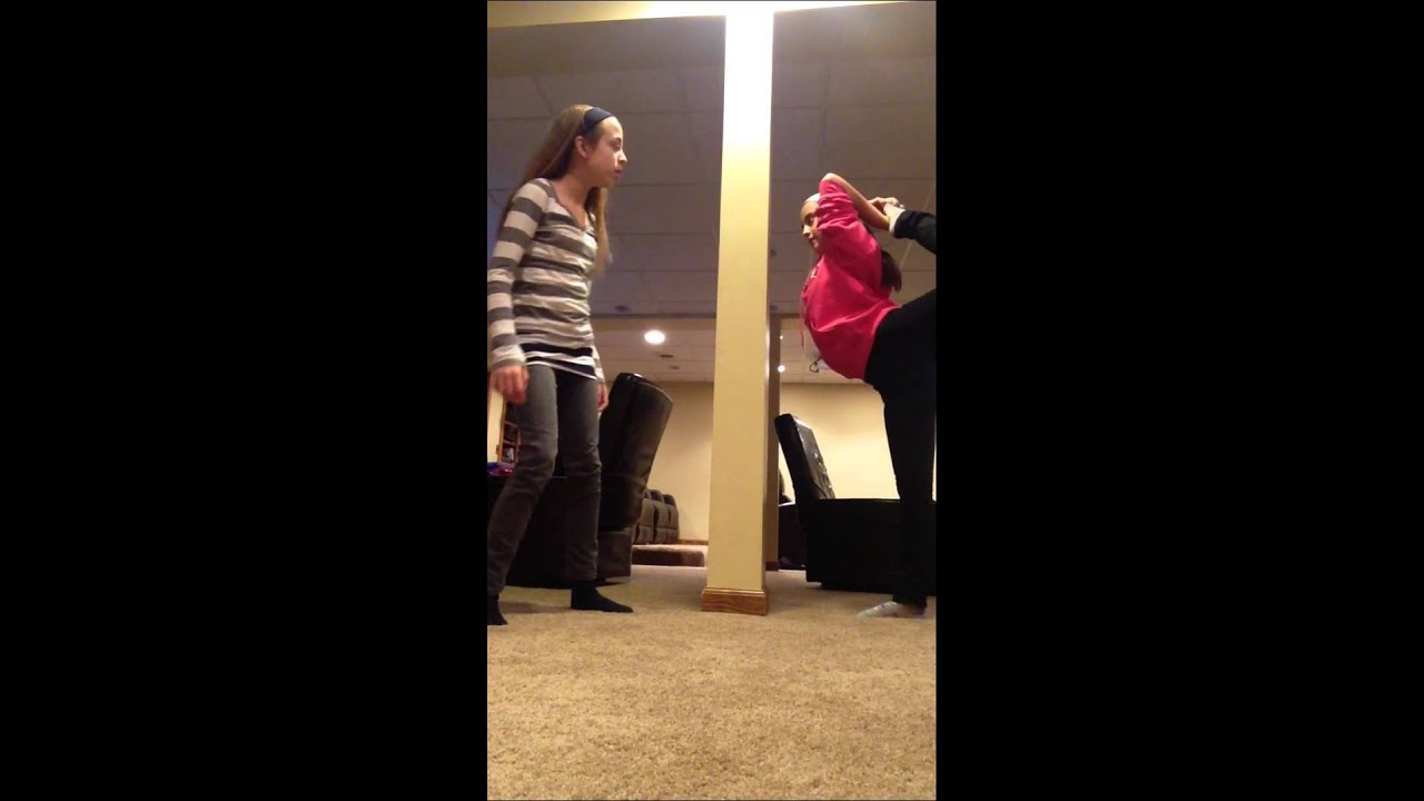 Epic Fail girl hits head on concrete wall - YouTube