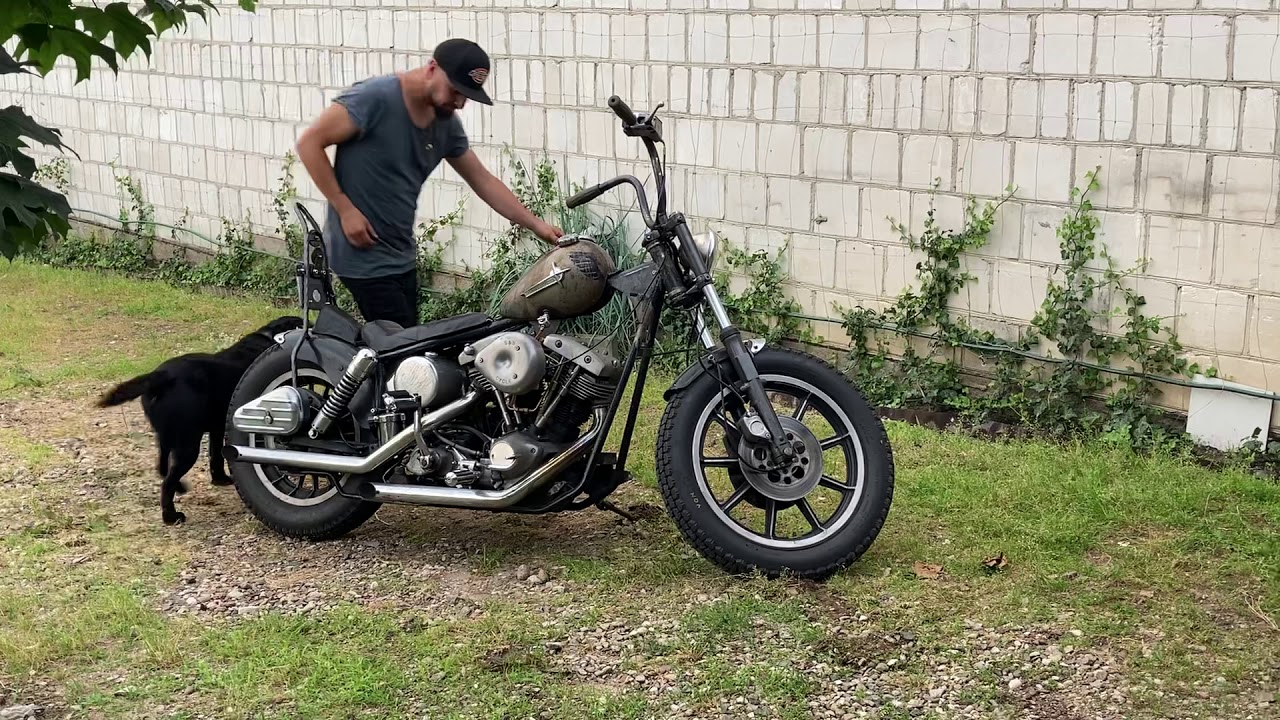 Harley Shovelhead Kickstart Super B S&S carb - YouTube