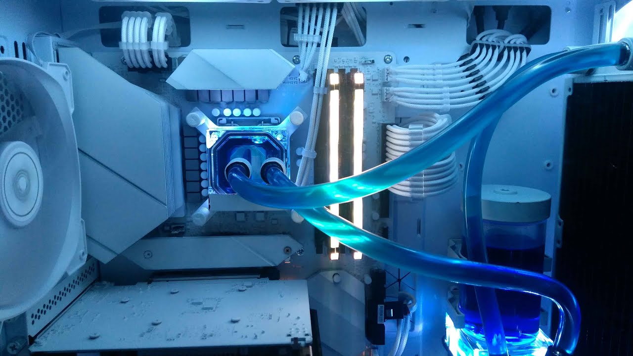 Building my new PC - YouTube