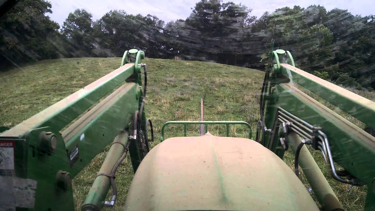 John Deere bushhogging - YouTube