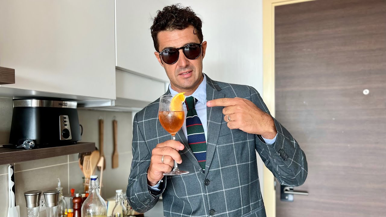 Aperol Spritz Cocktail the Best and Easy recipe - YouTube
