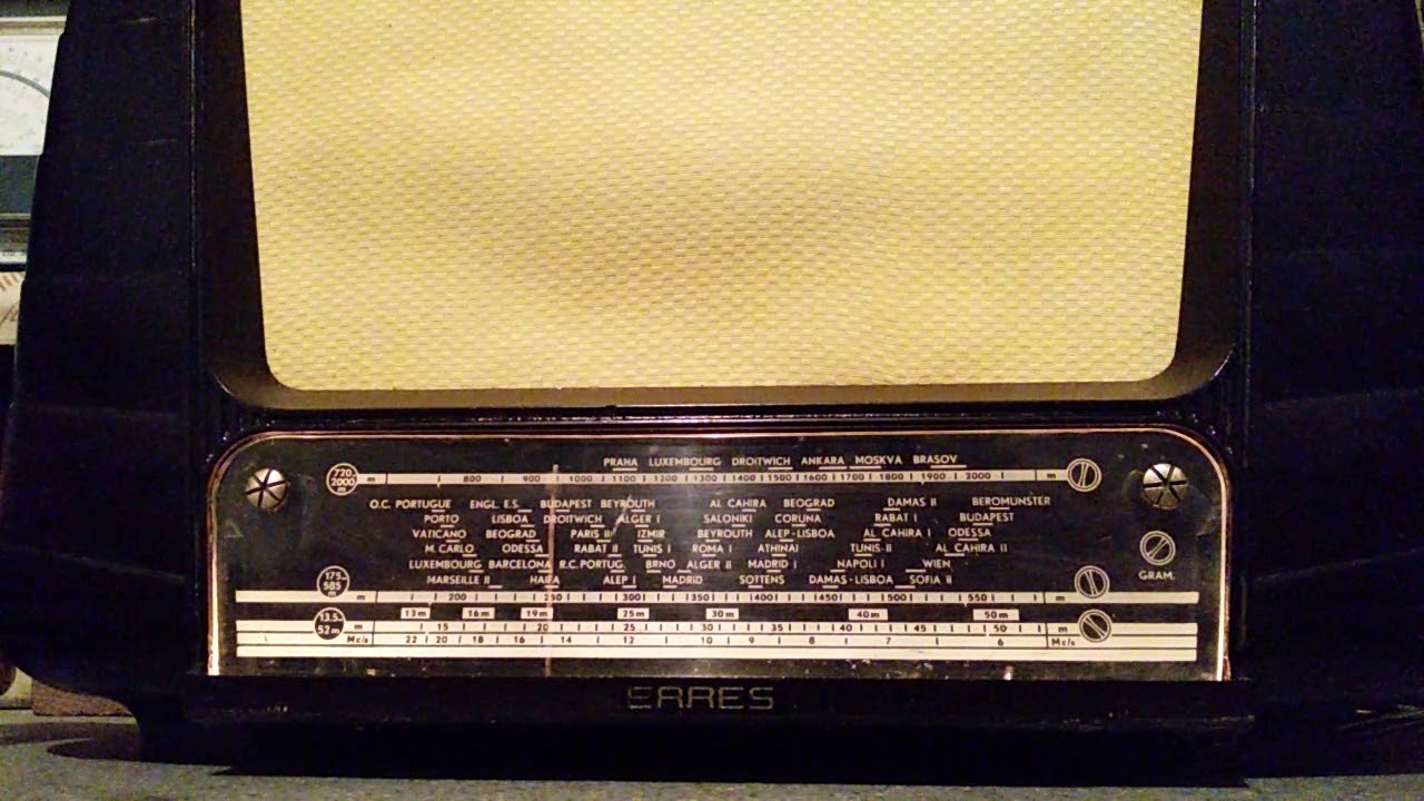 Erres Radio KY524 (1952) - YouTube