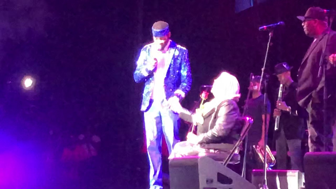 Jaheim at Barclays CENTER 2019 Mother’s Day Concert - YouTube
