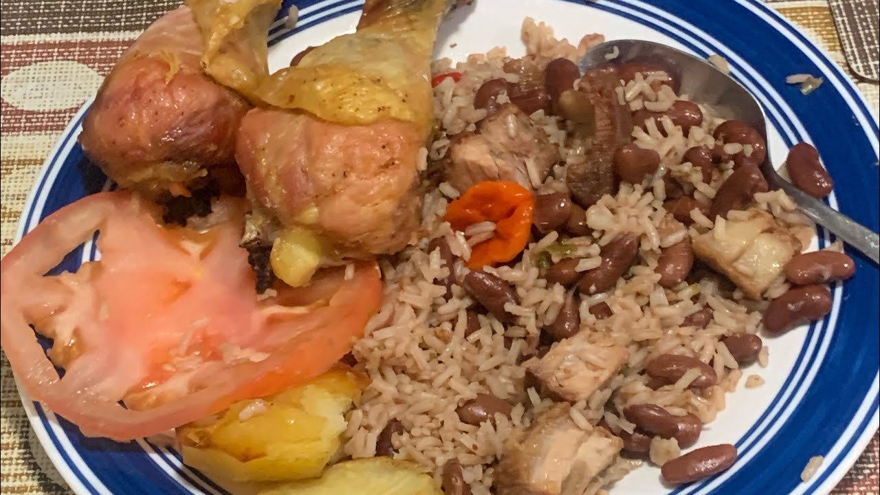 Arroz moro a estilo cubano - YouTube