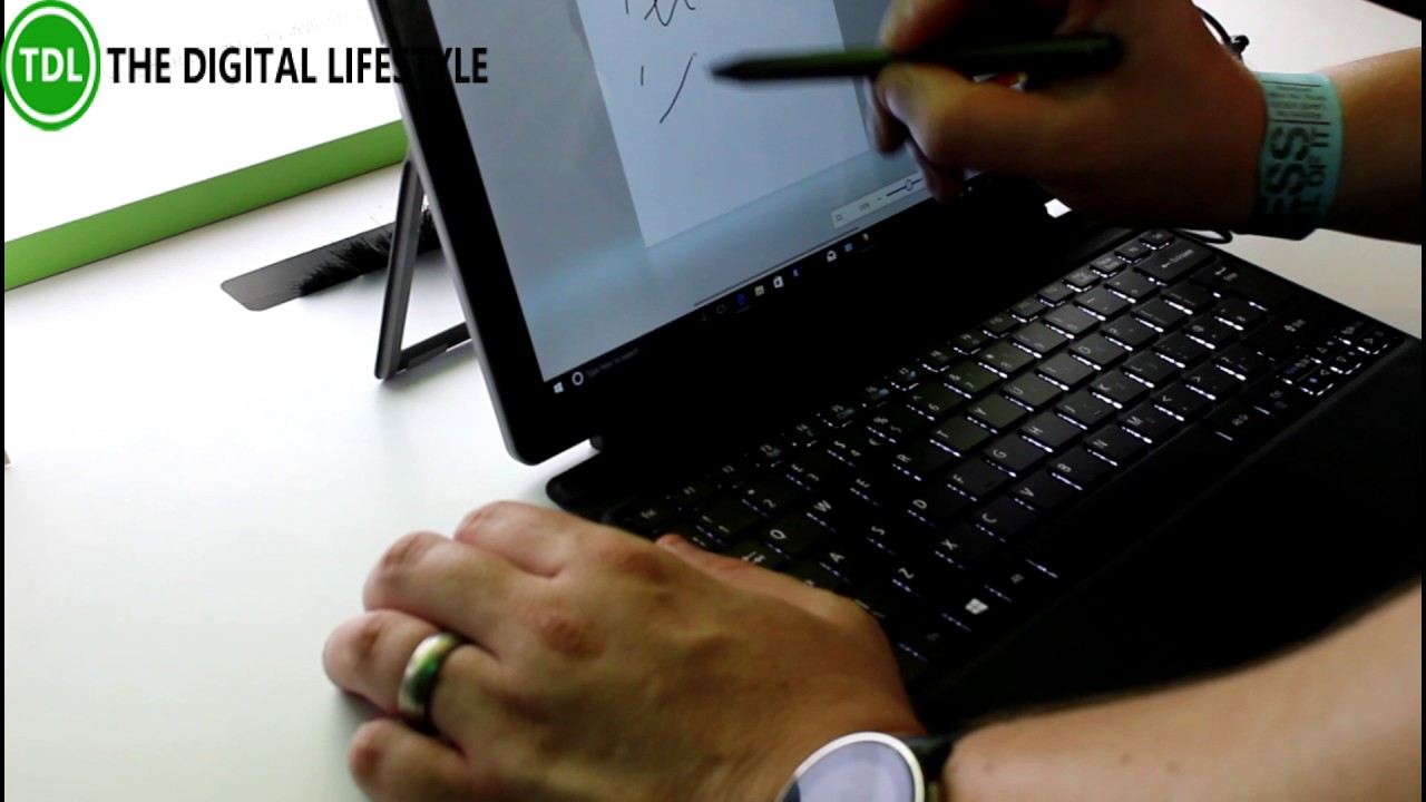 A quick look at the Acer Switch 5 - YouTube