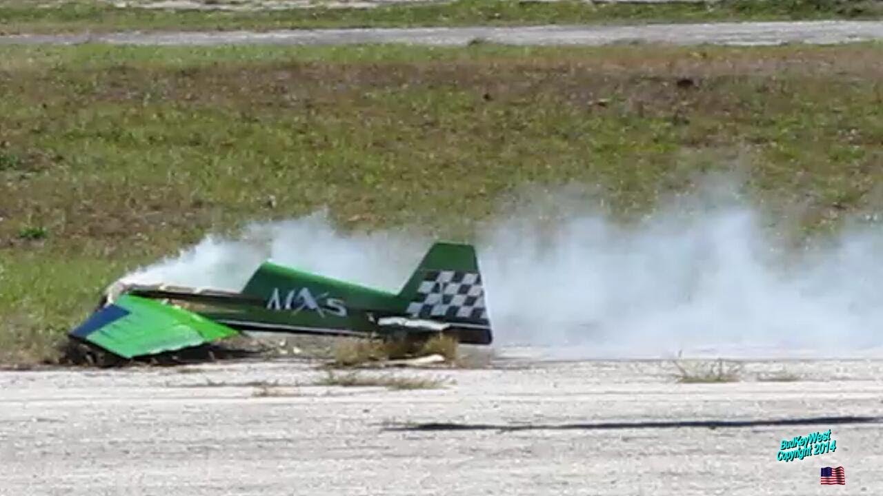 RC Extreme Flight MXS Crash and Burn Aftermath - YouTube