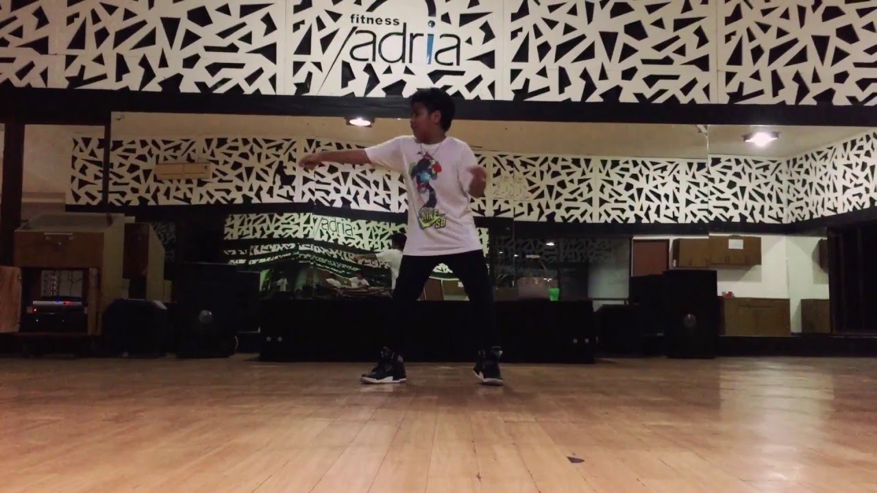 Vadel A.K.A VLADD cover dance "LOVE YOUR SELF" JUSTIN BIBIER - YouTube
