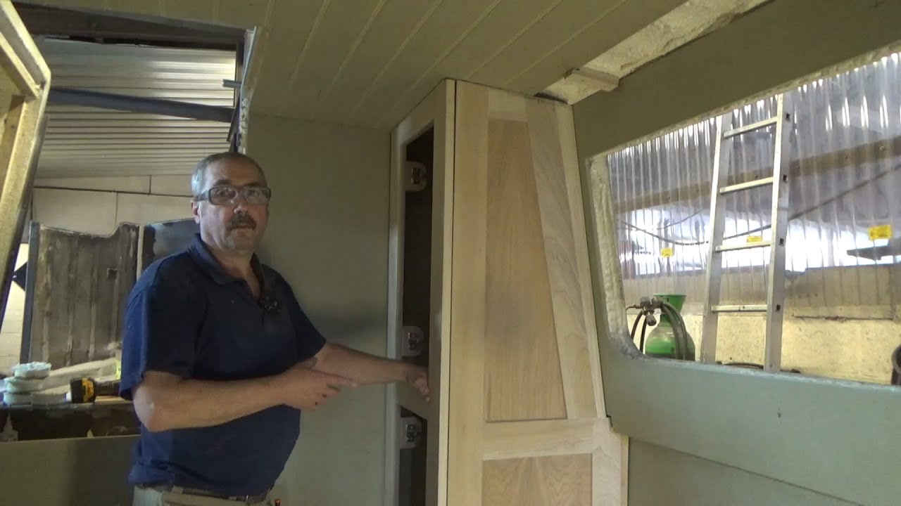 Narrowboat Build Panelling The Walls. - YouTube