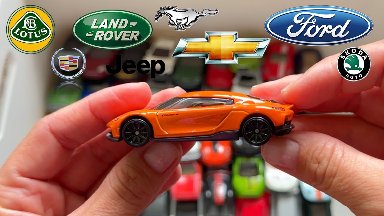 25 small diecast car models - Porshe Ford Bugatti BMW Mercedes Mazda ...