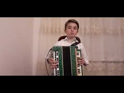Bəxtiyar qarmon.