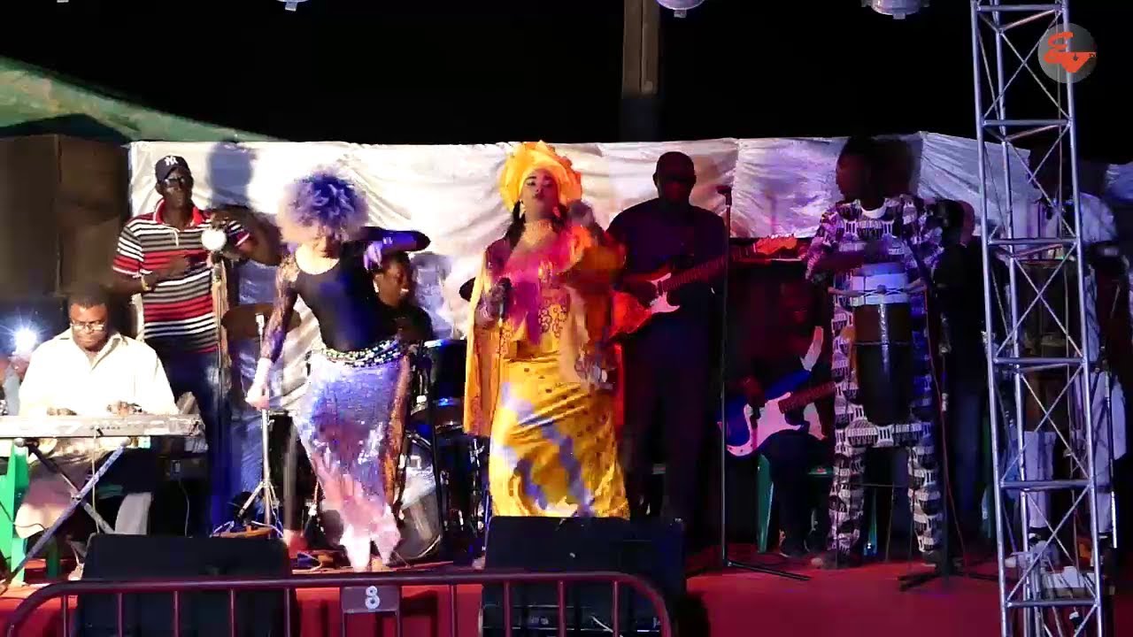 Indépendance Day - Fatou Laobé à Yeumbeul - YouTube