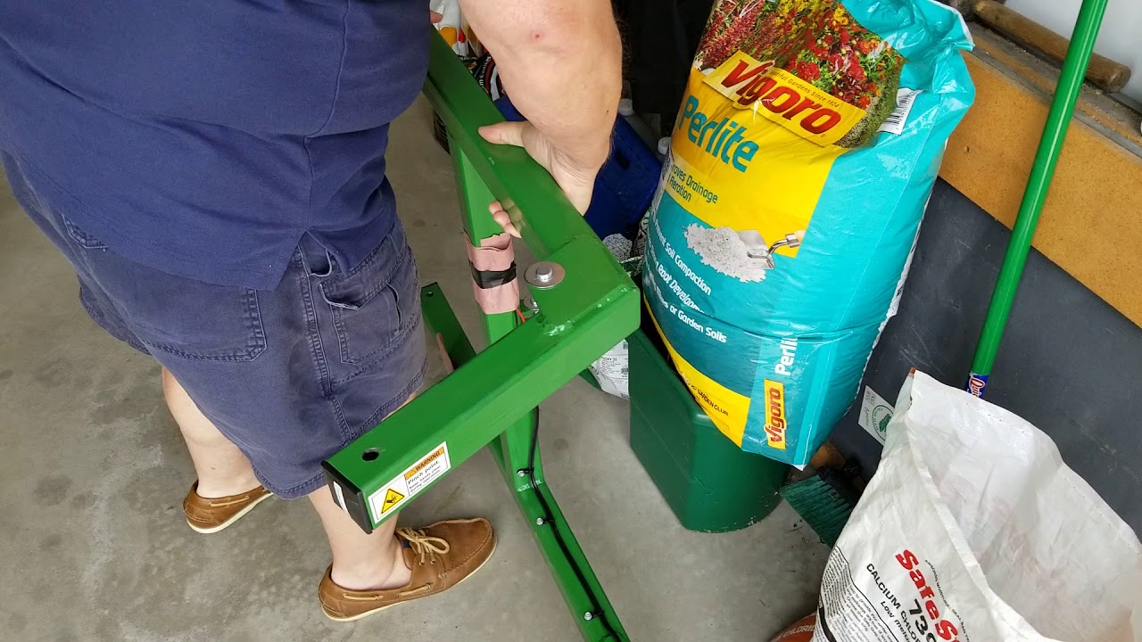 Little Green Monster - Front End Loader - Unpacking - YouTube