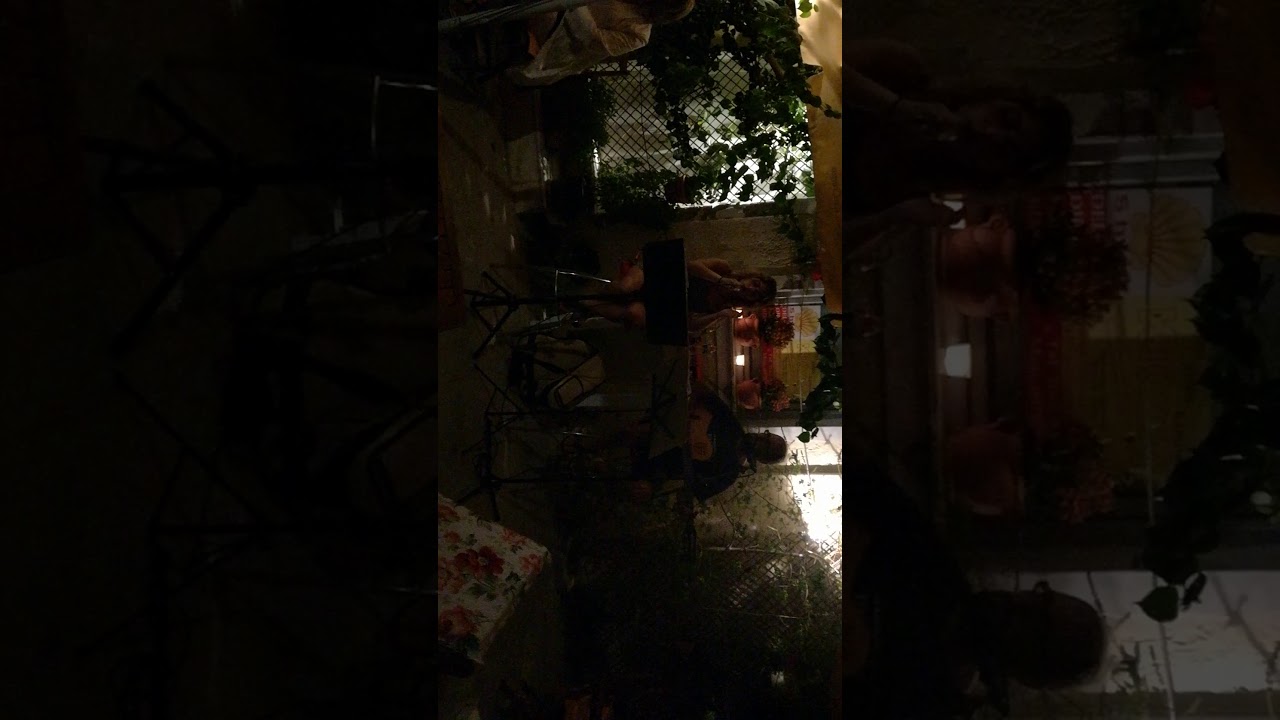 Κατερίνα Ζώη - Αστο το χεράκι σου (Παξοί) - YouTube