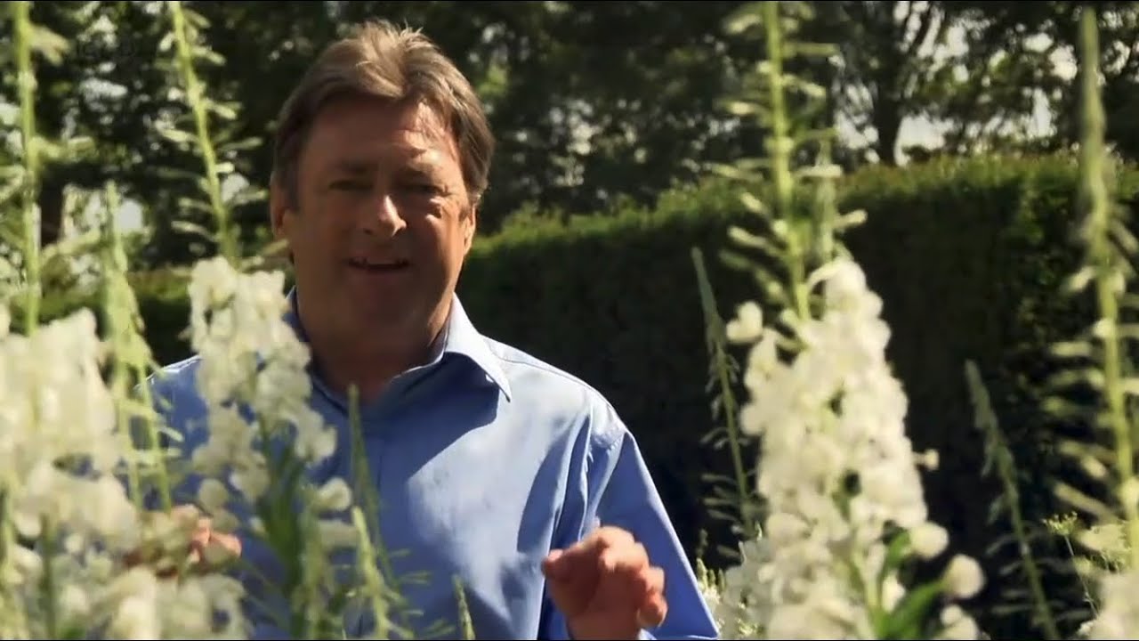 Garden Secrets - Alan Titchmarsh - 20th Century - YouTube