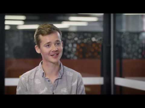 Deakin College - Diploma of Engineering - YouTube