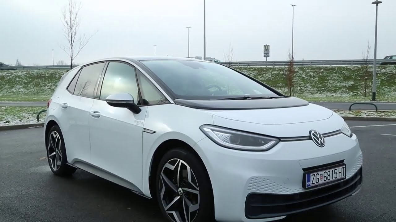 Volkswagen ID.3 1st Edition Plus test - YouTube