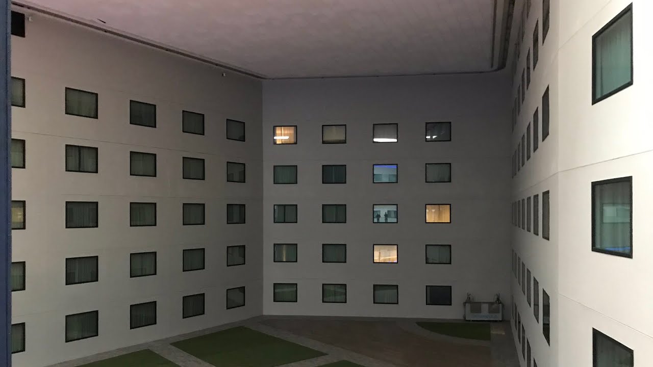 Level 1̶8̶8̶ 881 - "The Windows" (Backrooms) Minecraft Map
