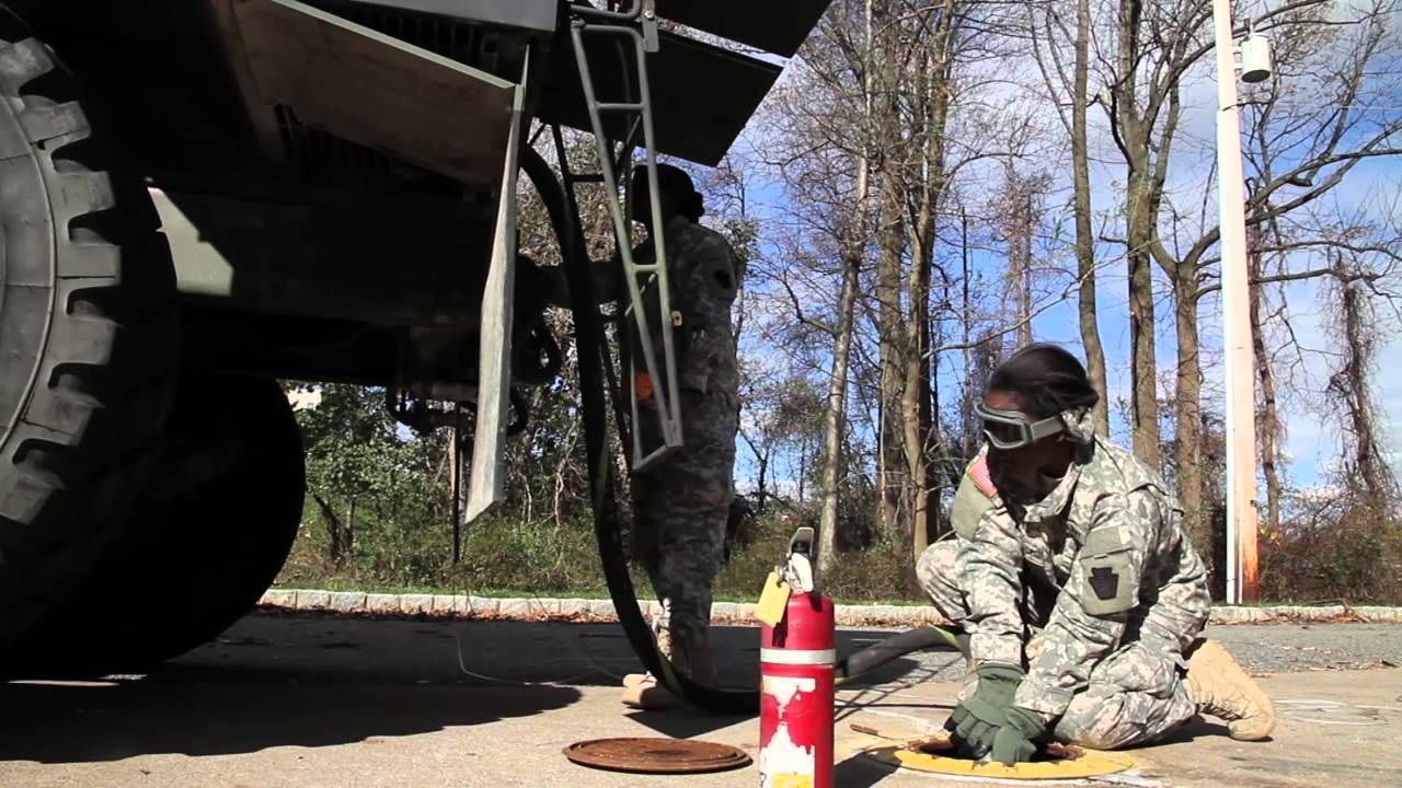 New Jersey National Guard delivers fuel during Hurricane Sandy response ...