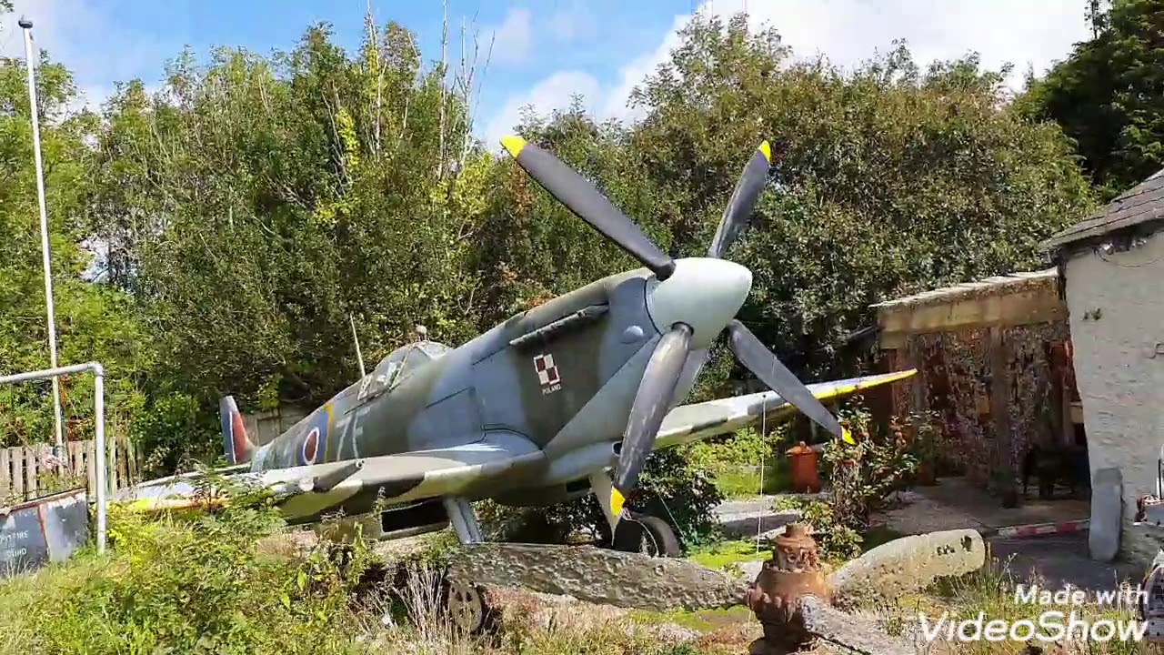 FOUND A SPITFIRE IN SOMEONES BACK GARDEN (ww2, stoke on trent, epic ...