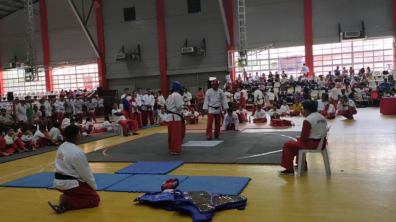 Smart techniques against Bigger opponent in Sikaran - YouTube