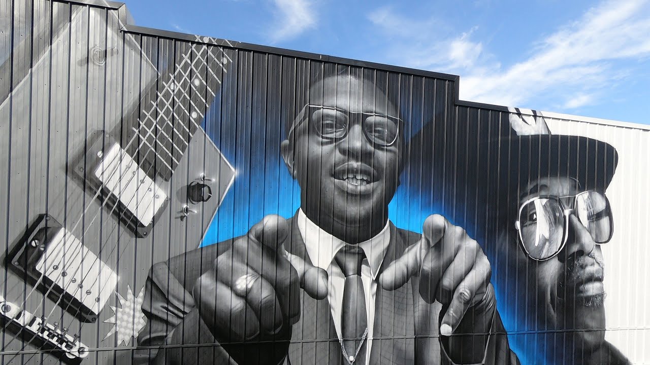 Bo Diddley Mural by JEKS in Gainesville FL - YouTube