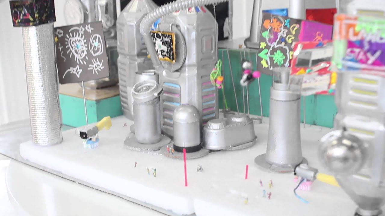 Kids On Air Futuristic City Project - YouTube