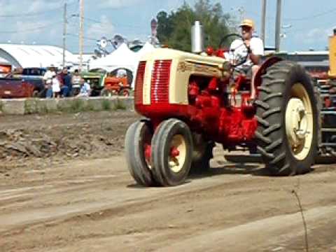 Cockshutt 40 PD pulling 1957 - YouTube