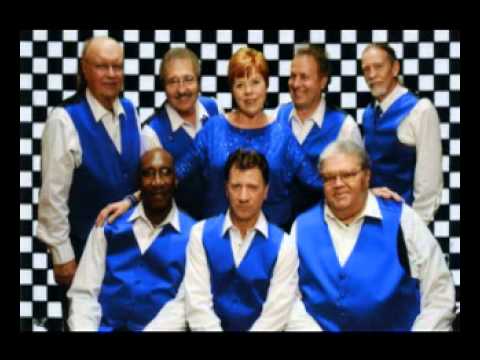 PURE GOLD VOWELS OF LOVE - YouTube