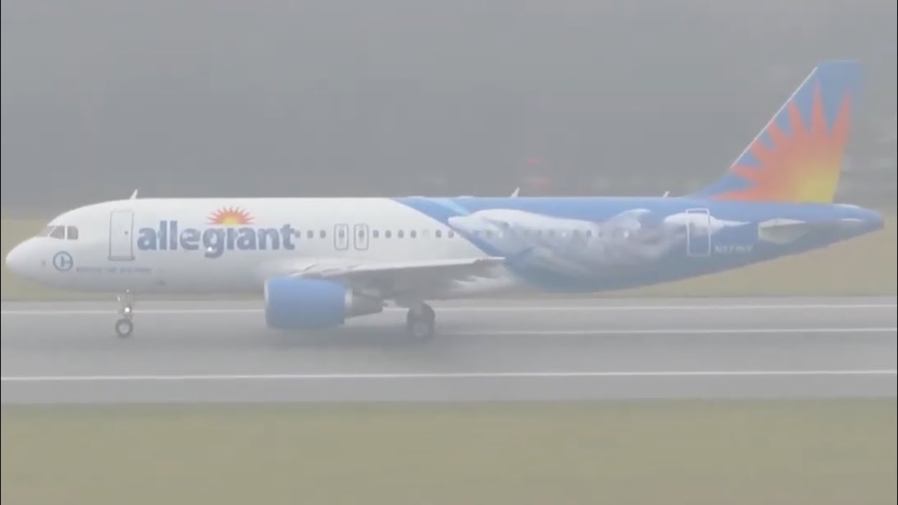 Foggy Plane Spotting at BWI Airport including 1 Special Livery and more ...