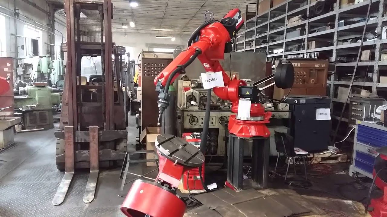 Robot Comau Rapčan - YouTube