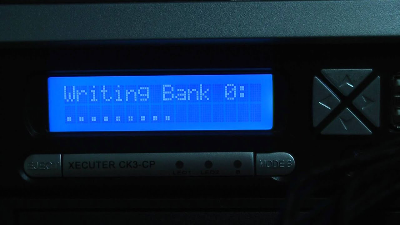 Xecuter CK3 CP - LCD Demo - YouTube