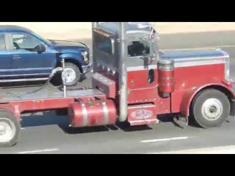 Loud Custom Peterbilt 379 With Very High Straight Piped Stacks! - YouTube