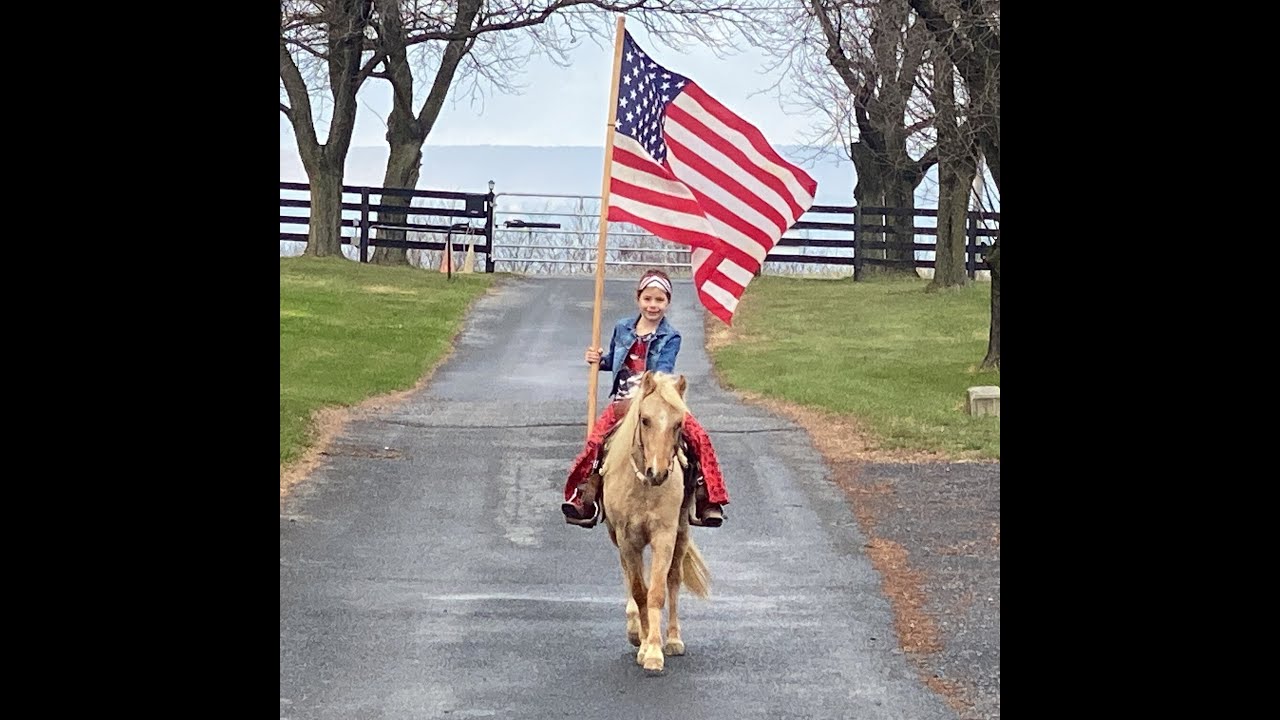 Mashed potato. A very special pony! - YouTube