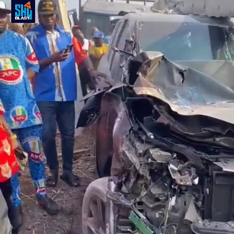 Ebonyi APC Governorship Candidate involved in Accident. - YouTube