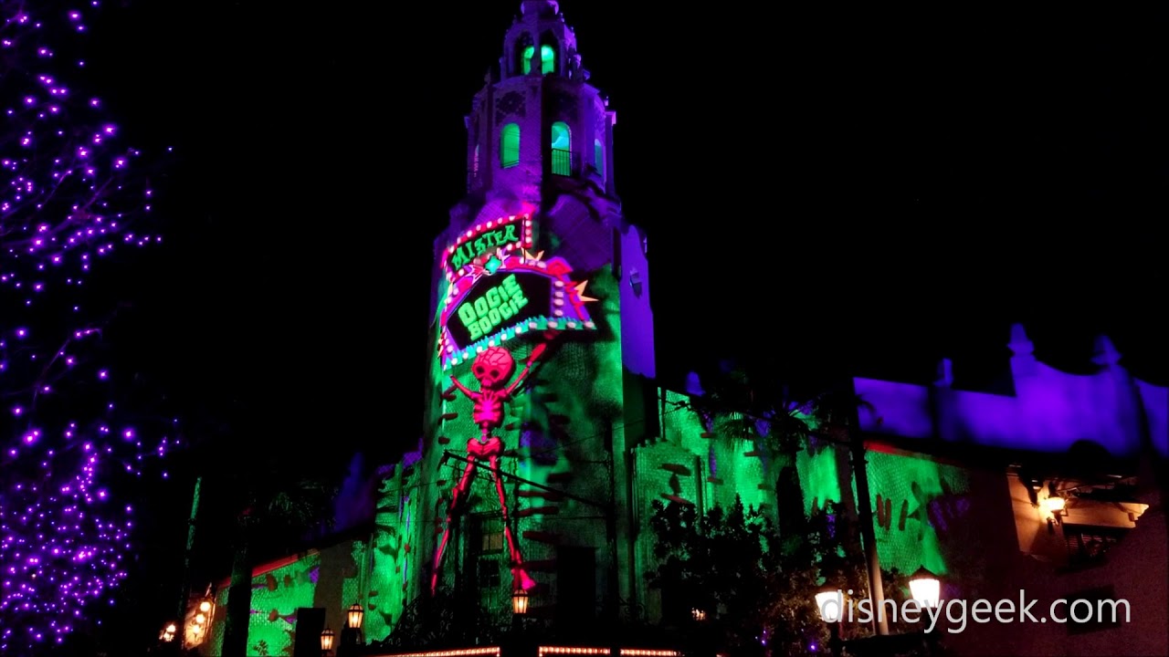 DCA: Carthay Circle Restaurant HalloweenTime Projections (Clip) - YouTube